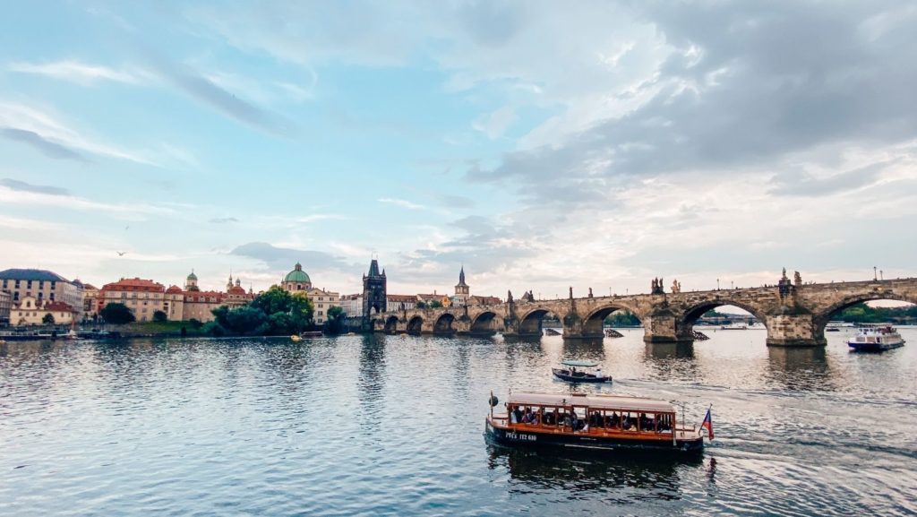 5 Things First: The Top Czech News Headlines