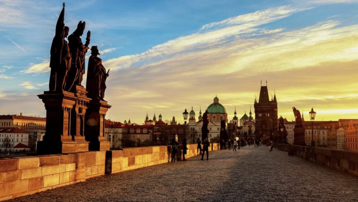 5 Things First: The Top Czech News Headlines