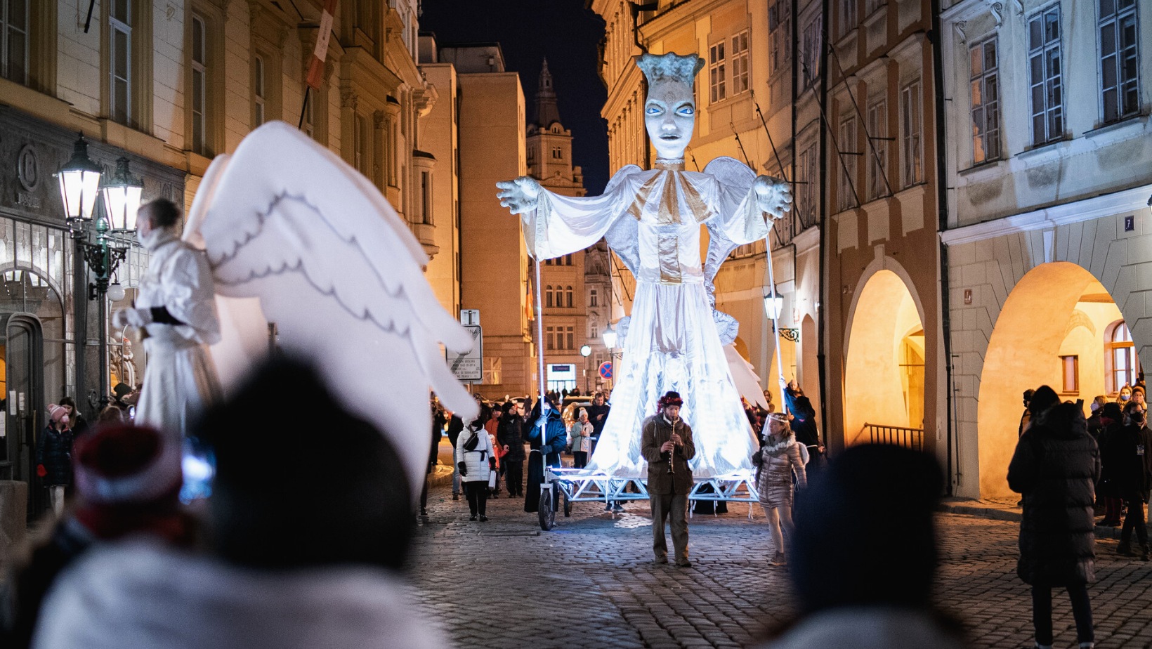 Advent Time: Angels Will Come to Prague!
