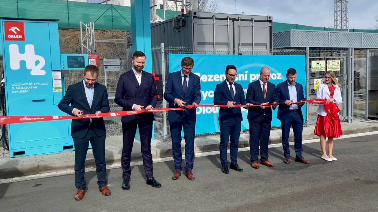 Prague’s First Hydrogen Car Fuel Station