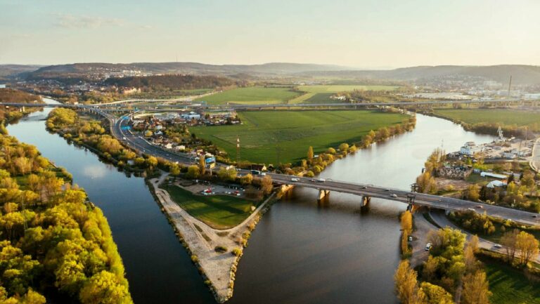 Prague As a Local: Obora Hvězda Forest Park : Prague Morning