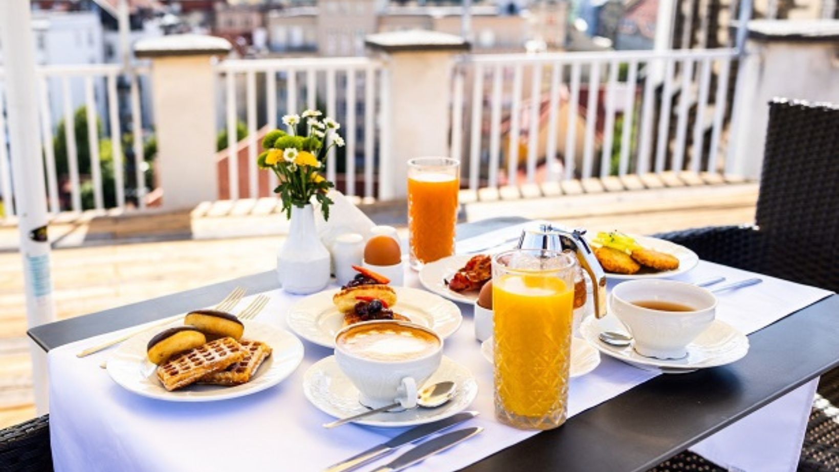 Elevate Your Senses: There's a New Sky Bar & Restaurant with ...